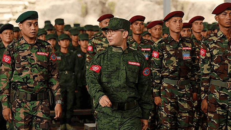 Many Rohingyas are waiting at Rakhine’s borders to cross into Bangladesh